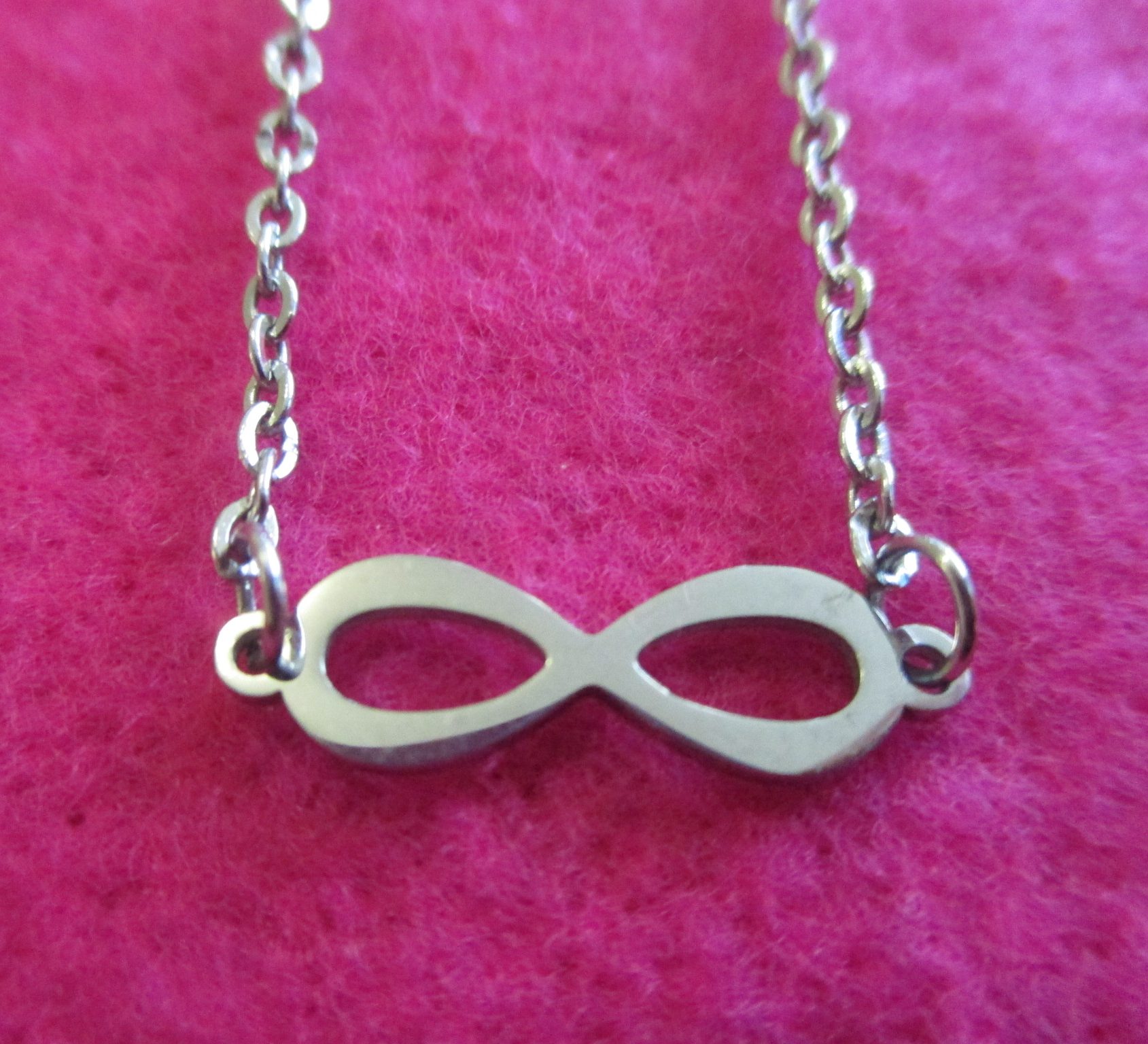 Infinity pendant Necklace - Beautiful Steel Jewelry